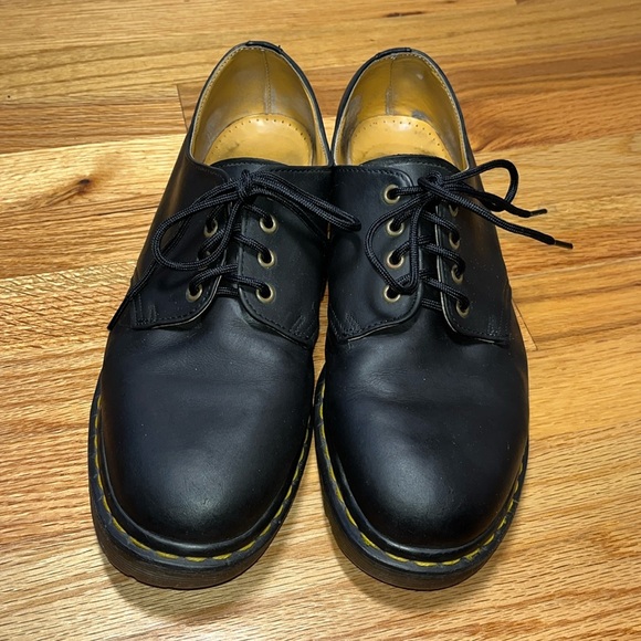 Dr. Martens | Shoes | Doc Marten Mens Vintage Made In England Black ...